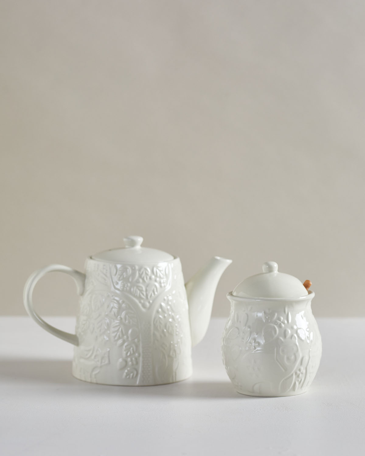 Forest Embossed Teapot - Longwood Gardens